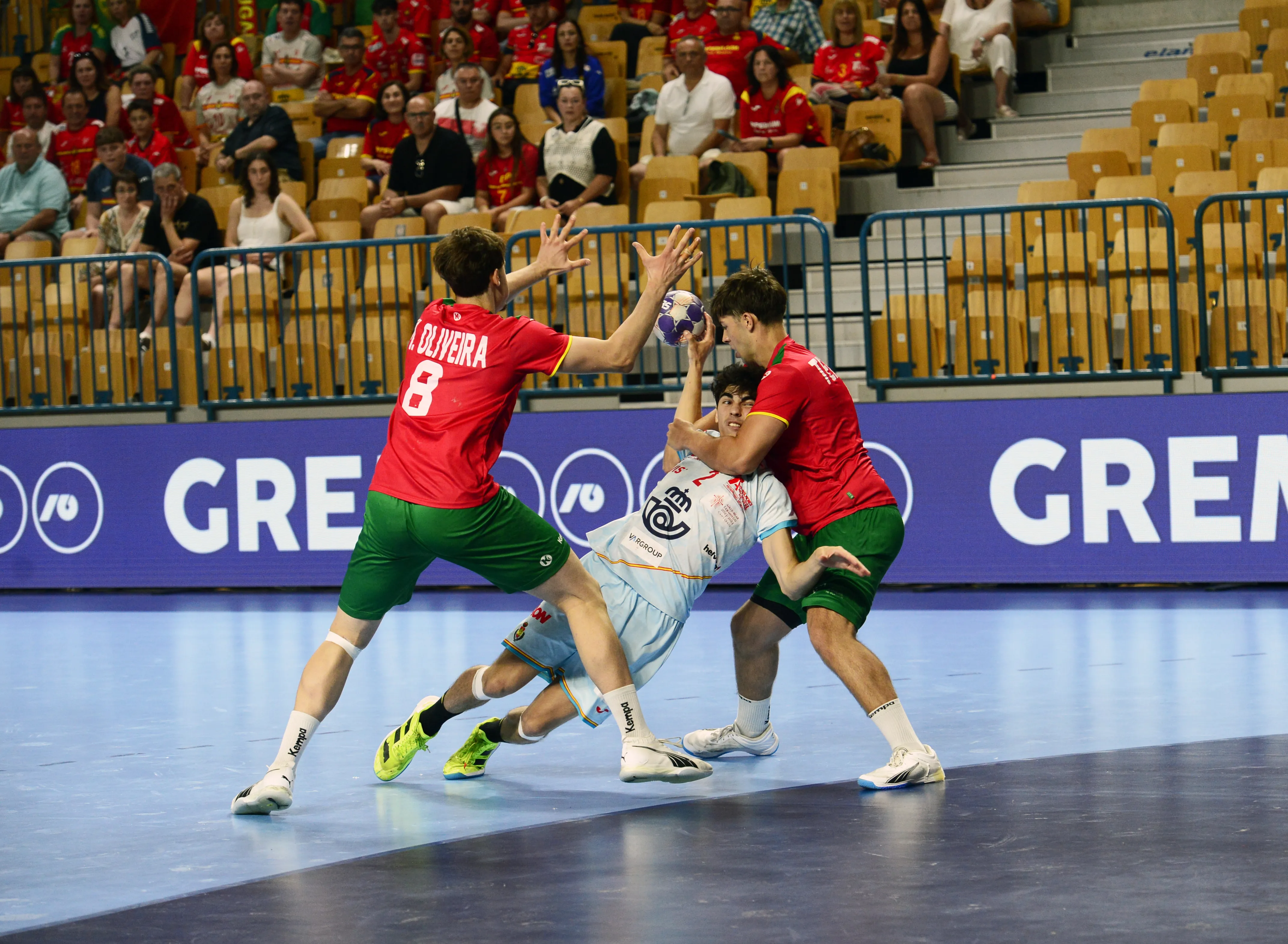 Intriguing Iberian derby to decide the M20 crown in Celje