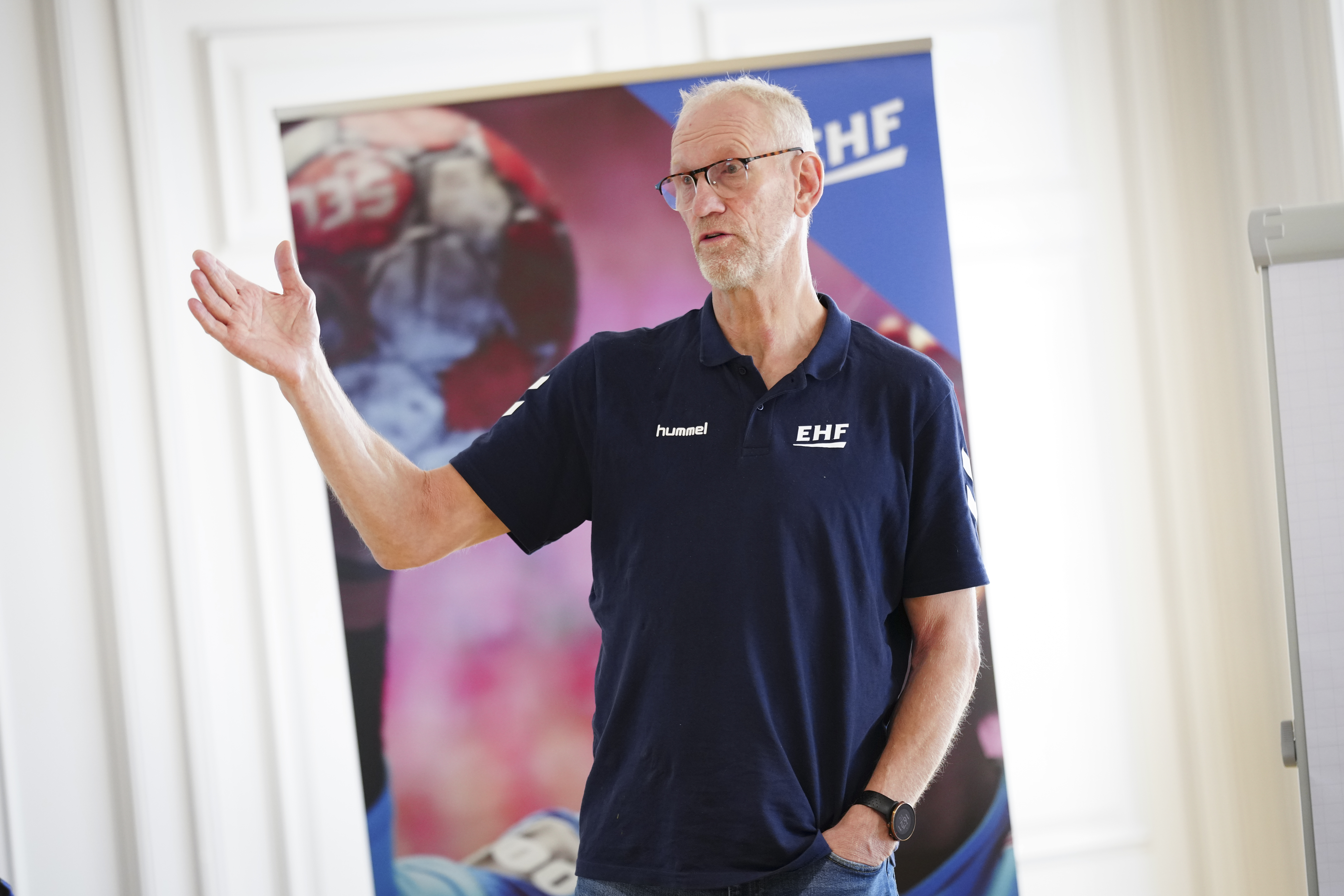 “The most important thing to save the ball is the brain, not the body”